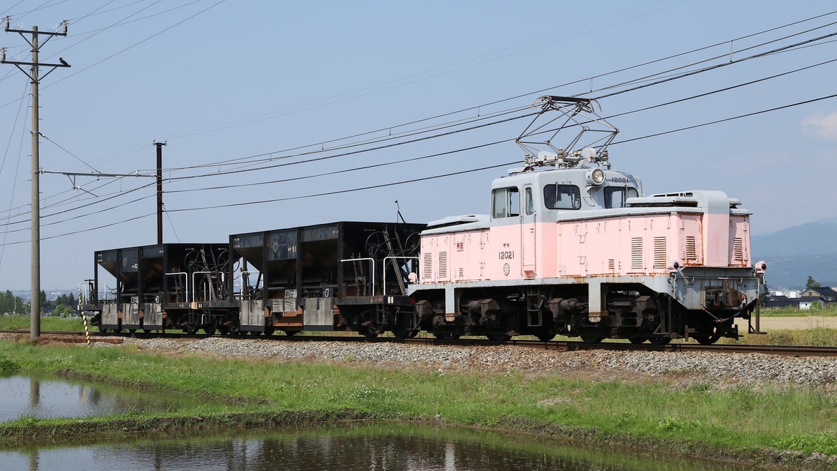 地鉄】デキ12020形のフォトラン |2nd-train鉄道ニュース 地鉄】デキ12020形のフォトラン |2nd-train鉄道ニュース