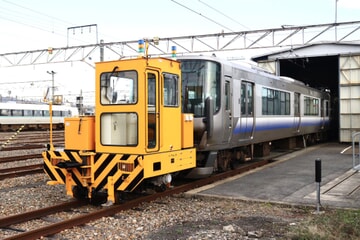 【JR西】223系R52編成吹田総合車両所京都支所にて車輪転削 |2nd-train鉄道ニュース
